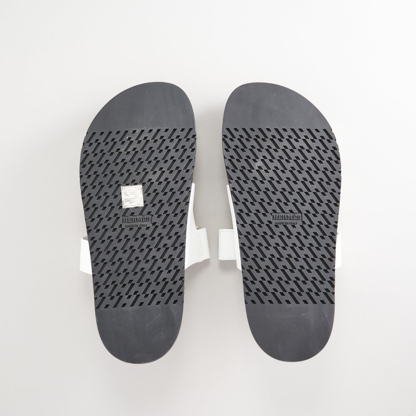 Hermès Chypre Sandals White – eliteUSA