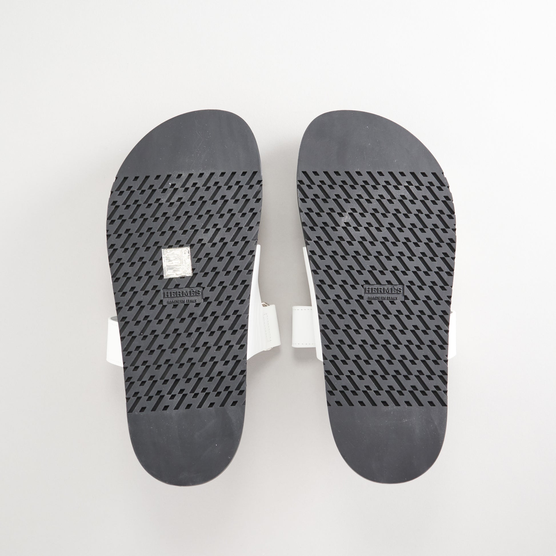 Hermès Chypre Sandals White – eliteUSA