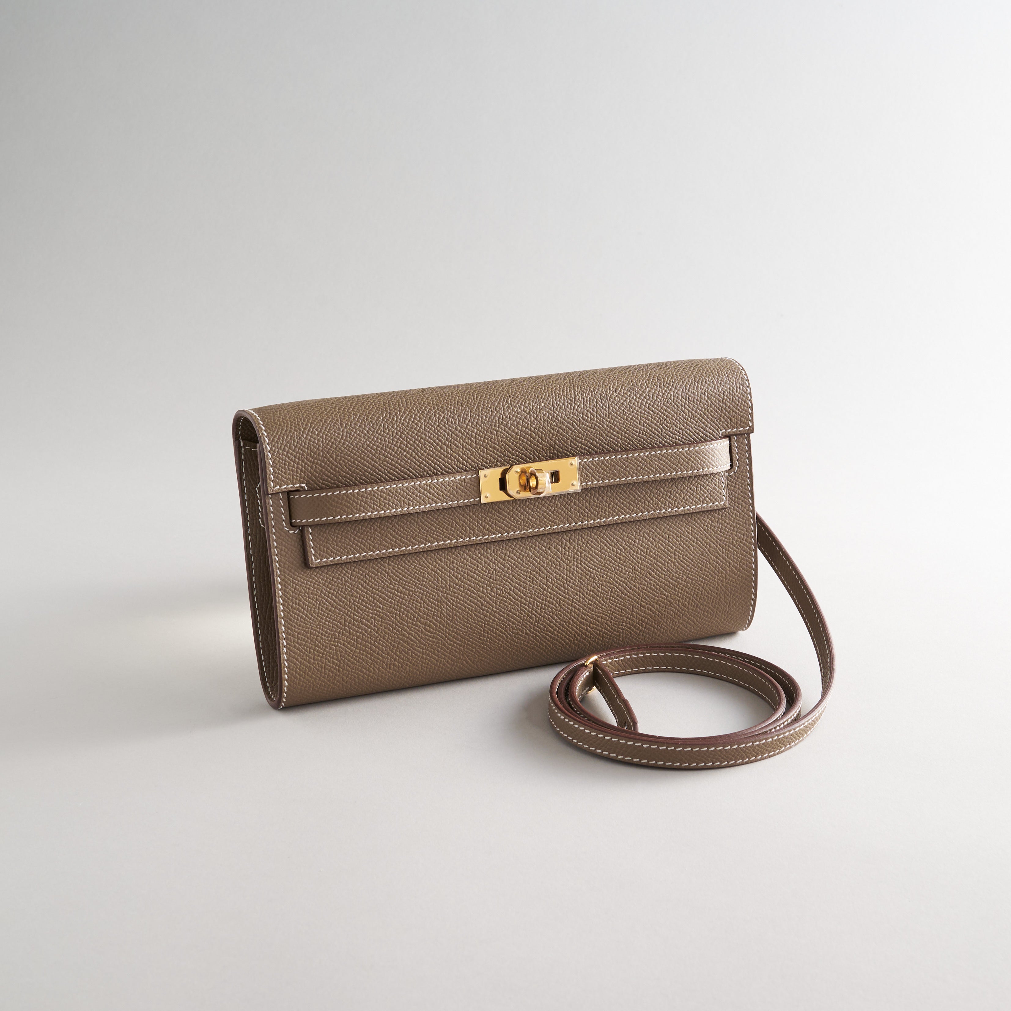 Hermès Kelly To Go Epsom Etoupe Gold Hardware Sellier – eliteUSA