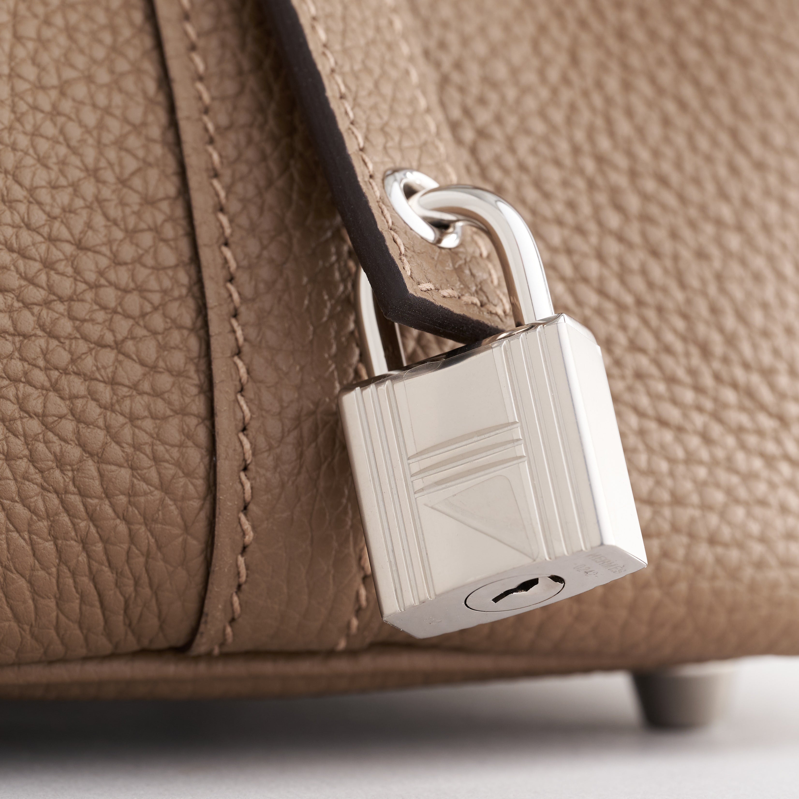 Hermès Picotin 18 Clemence Beige De Weimar Palladium Hardware – eliteUSA