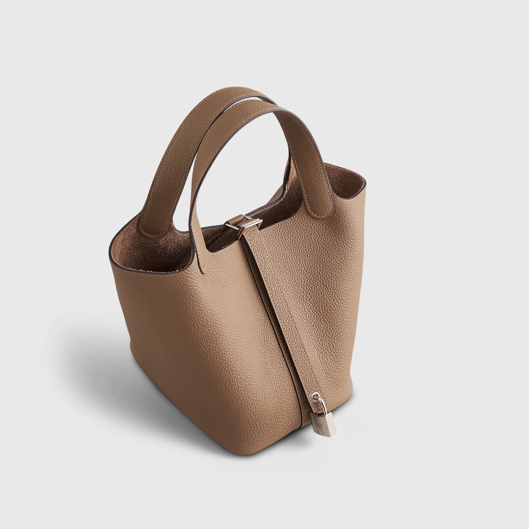 Hermès Picotin 18 Clemence Beige De Weimar Palladium Hardware